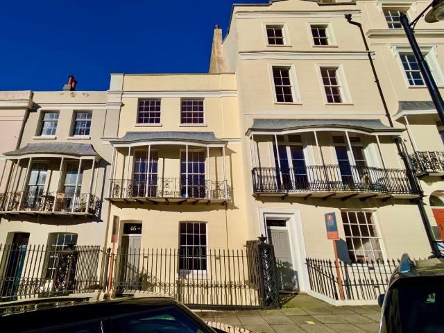 Apartment at Wellington Square, St Leonards