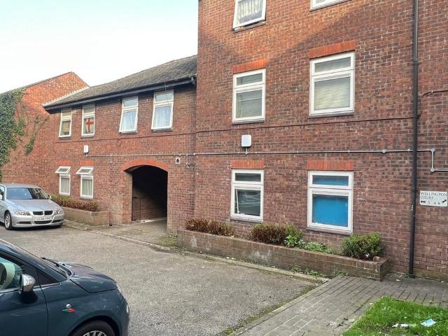Apartment at Wellington Street, Luton