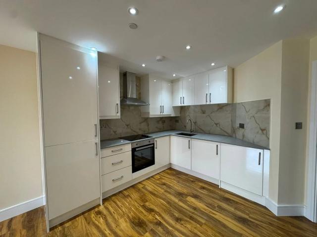 Apartment at Wellington Street, Slough