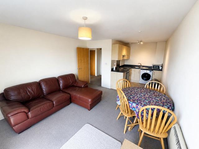Apartment at Wellington Street, Swindon