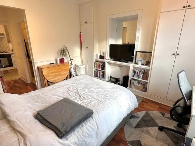 Apartment at Wells Road, Greater London