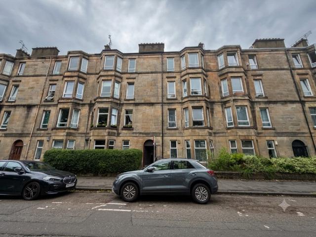 Apartment at Wellshot Road, Glasgow