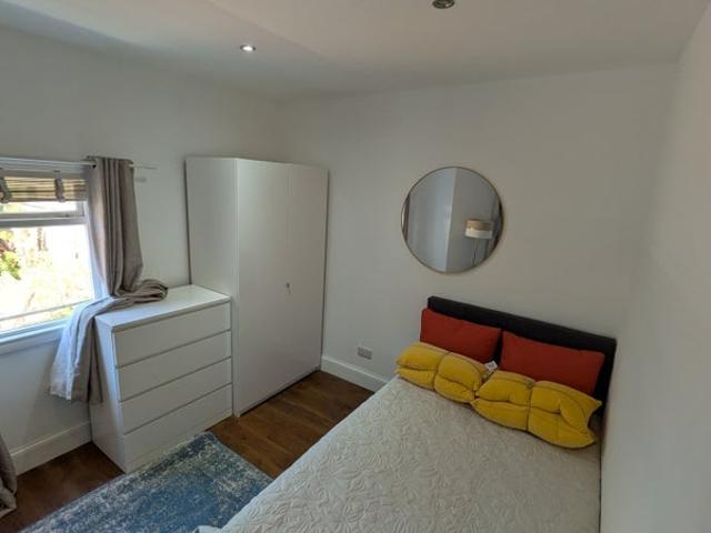 Apartment at Weltje Road, Greater London