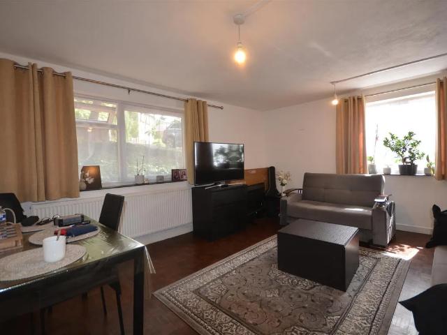 Apartment at Wendela Court, Greater London