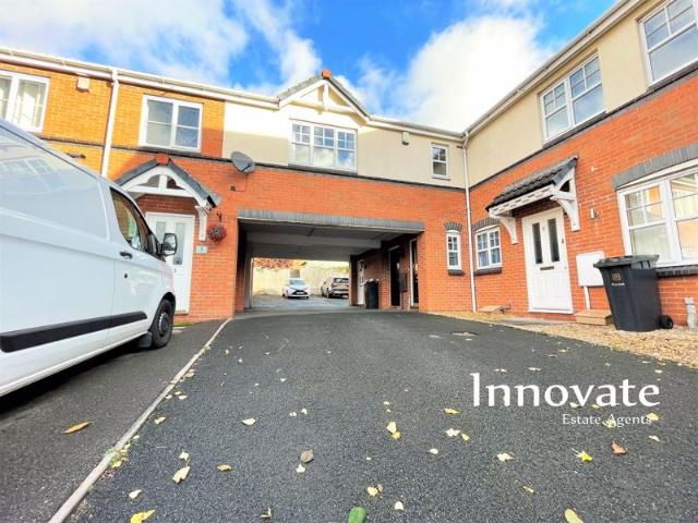 Apartment at Wesley Close, Sandwell