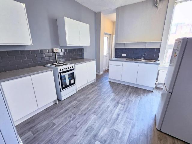 Apartment at West View, Mold