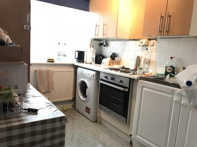 Apartment at West View, Greater London