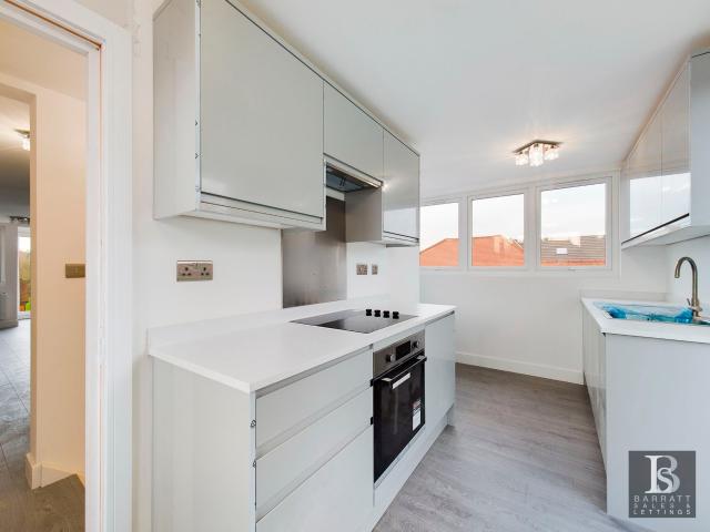 Apartment at West Wycombe Road, High Wycombe