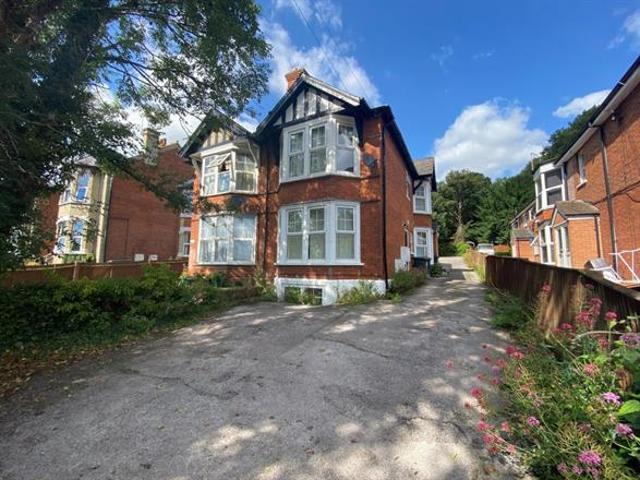 Apartment at West Wycombe Road, High Wycombe