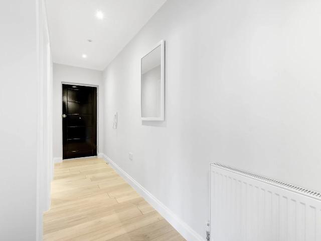 Apartment at West Wycombe Road, High Wycombe