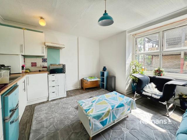 Apartment at West Wycombe Road, High Wycombe