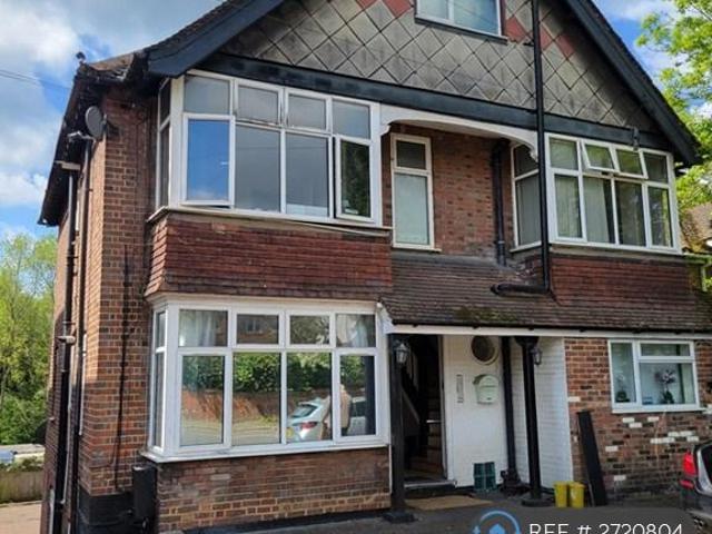 Apartment at West Wycombe Road, High Wycombe