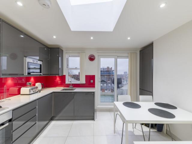 Apartment at West Cottages, Greater London