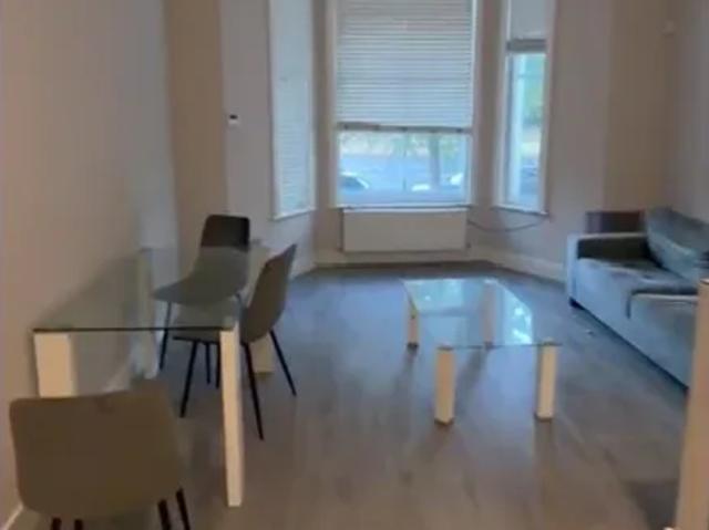 Apartment at West Cromwell Road, Greater London