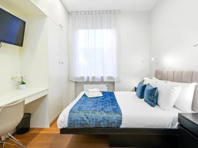 Apartment at West End Lane, Greater London
