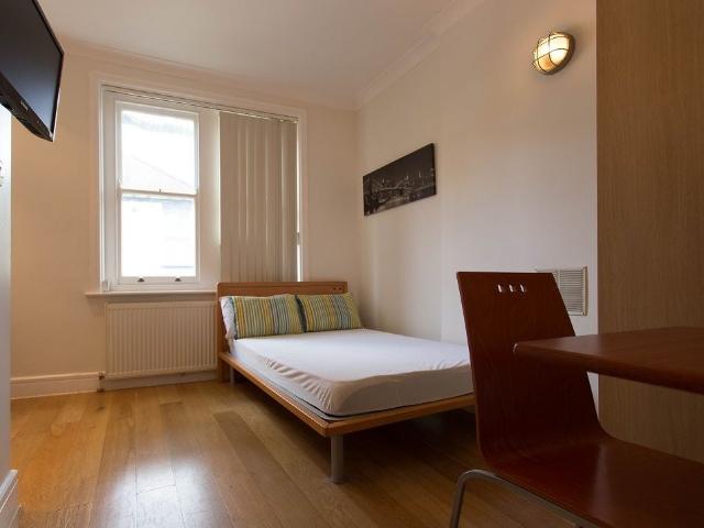 Apartment at West End Lane, Greater London