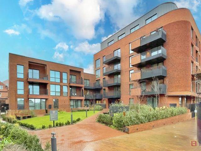 Apartment at West End Lane, Greater London