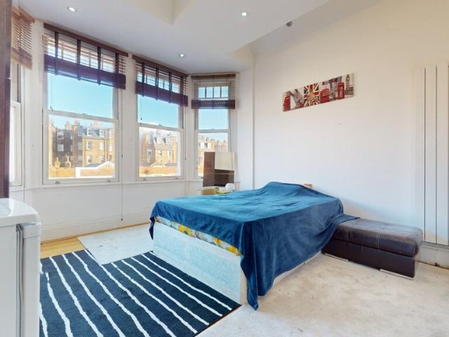 Apartment at West End Lane, Greater London