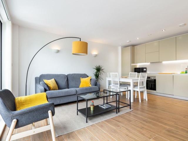 Apartment at West Green Road, Greater London