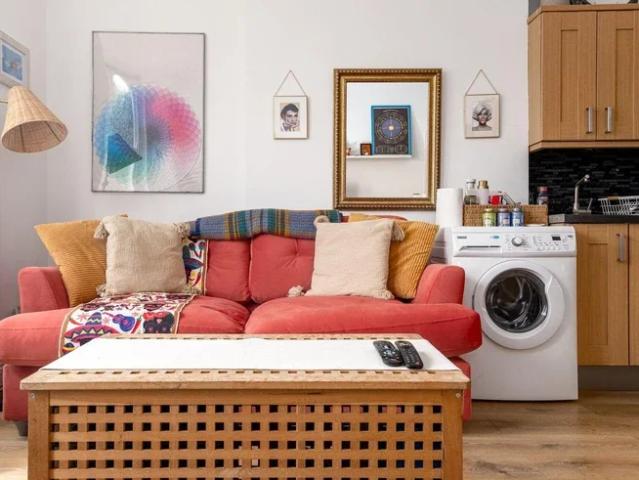Apartment at West Green Road, Greater London