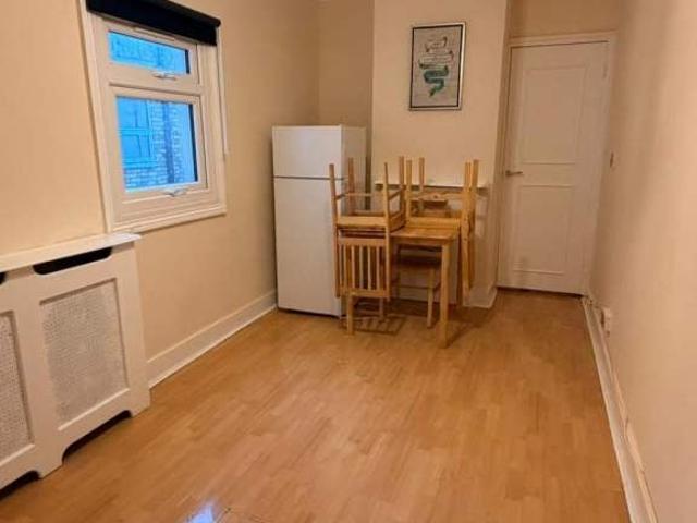 Apartment at West Green Road, Greater London