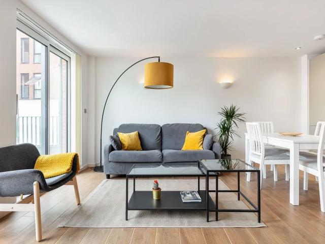 Apartment at West Green Road, Greater London