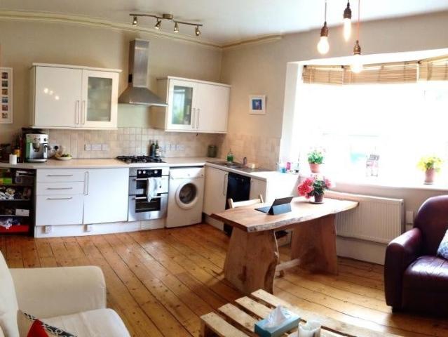 Apartment at West Hill Road, Brighton