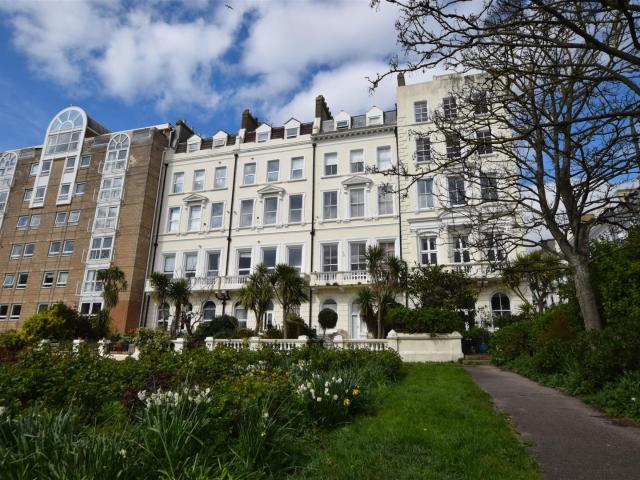 Apartment at West Hill Road, St Leonards