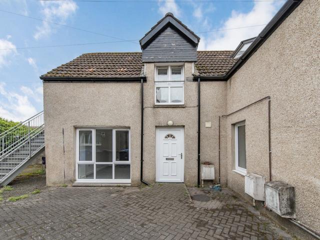 Apartment at West James Street, Alva