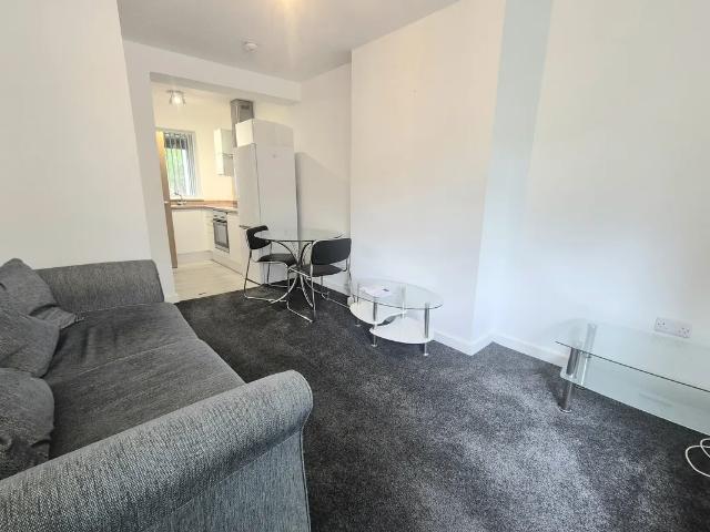 Apartment at West Parade, Calderdale