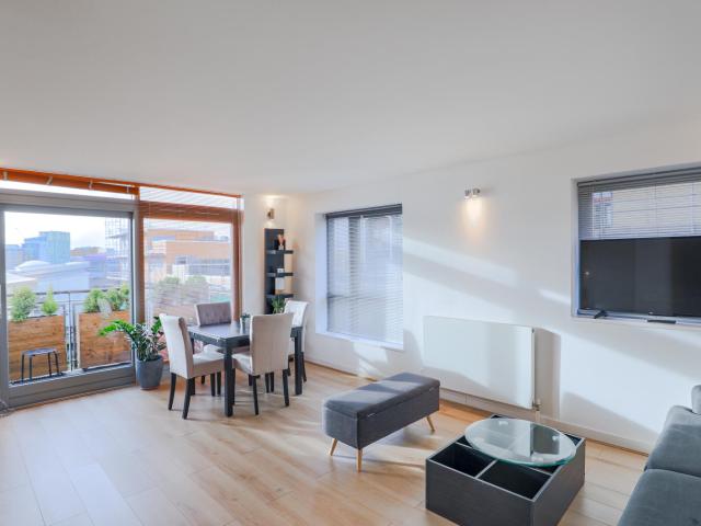 Apartment at West Parkside, Greater London