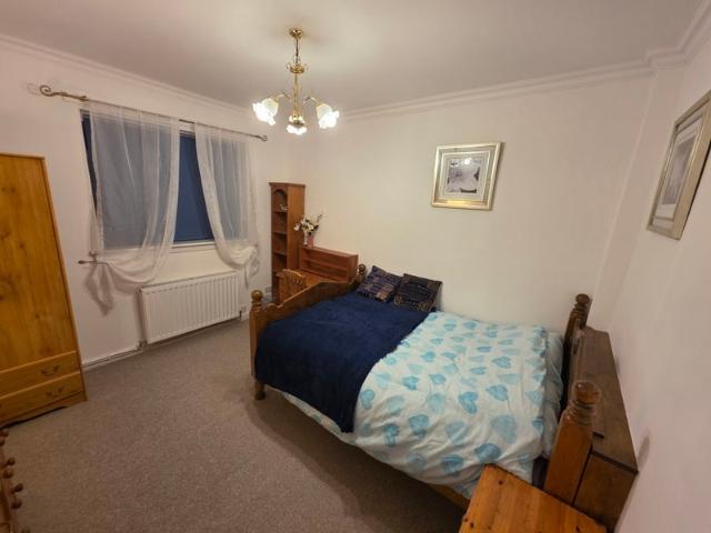 Apartment at West Pilton Gardens, City of Edinburgh