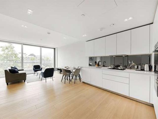 Apartment at West Road, Greater London