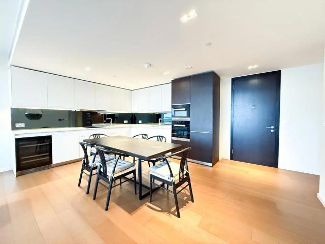 Apartment at West Road, Greater London