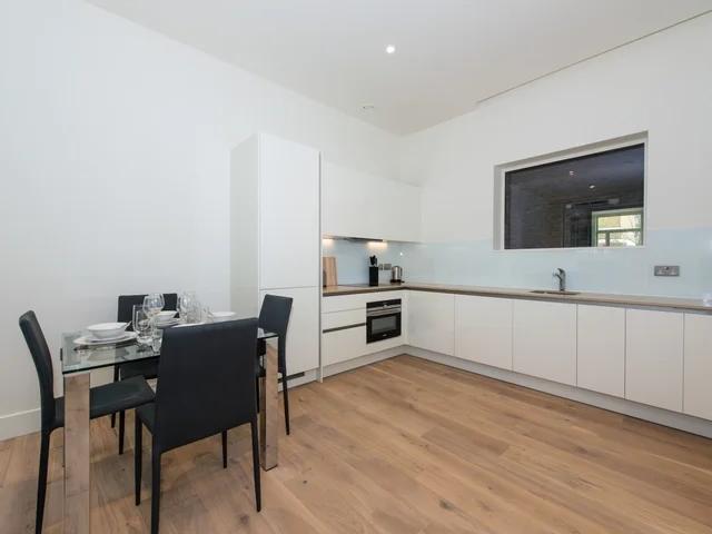 Apartment at West Row, Greater London