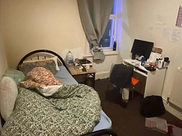 Room at West Street, Bristol