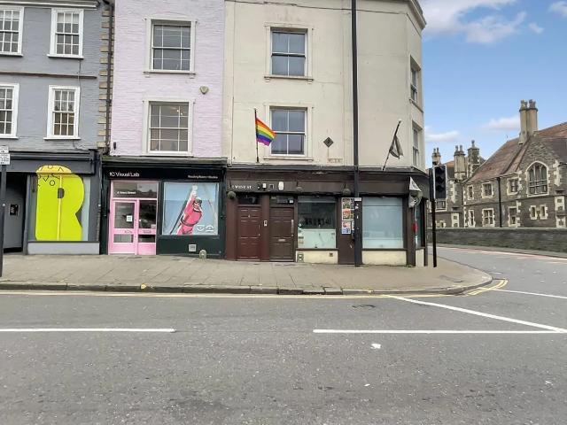 Apartment at West Street, Bristol