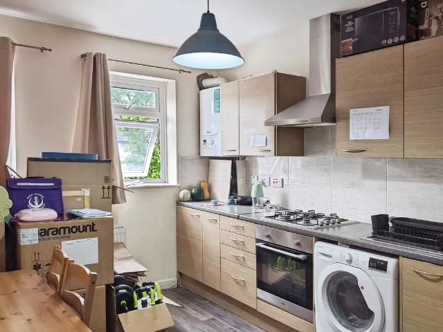 Apartment at Westmead Road, Greater London