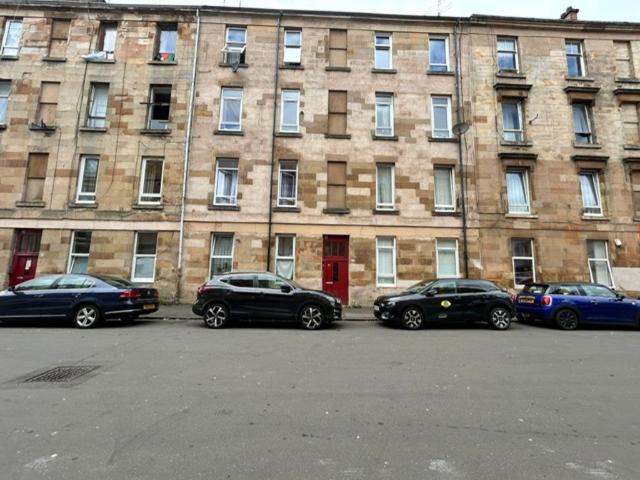 Apartment at Westmoreland Street, Glasgow