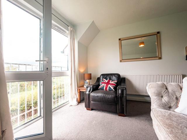 Apartment at Weston Lane, Southampton
