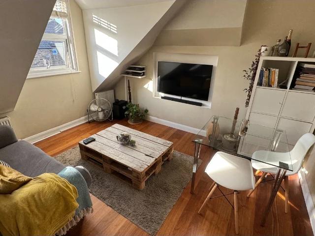 Apartment at Weston Park, Greater London