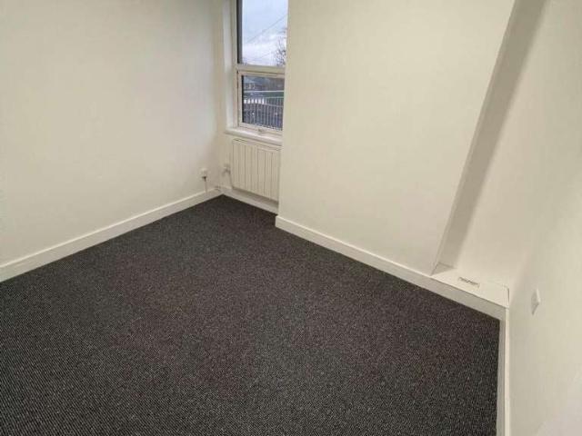 Apartment at Weston Road, Stoke on Trent