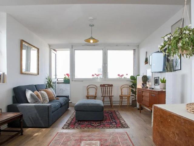 Apartment at Weston Street, Greater London