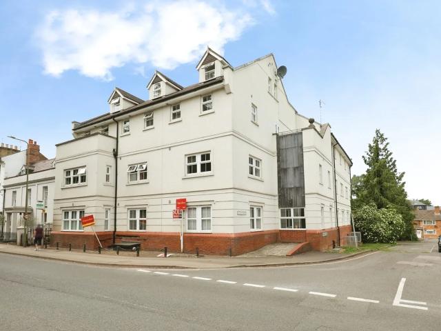 Apartment at Westbeech Court, Cherwell District