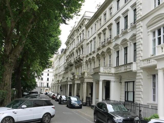 Apartment at Westbourne Terrace, City of Westminster