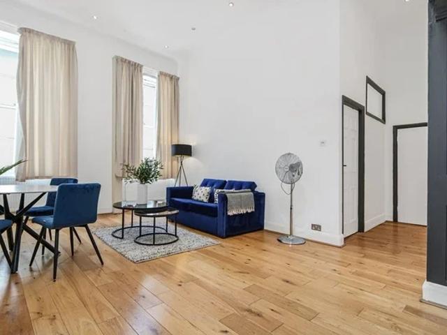 Apartment at Westbourne Terrace, City of Westminster