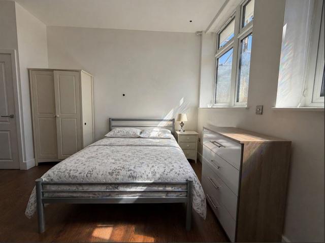 Apartment at Westbourne Court, Greater London
