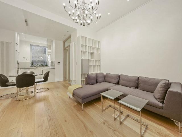 Apartment at Westbourne Gardens, City of Westminster