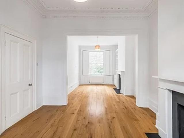 Apartment at Westbourne Grove, Greater London
