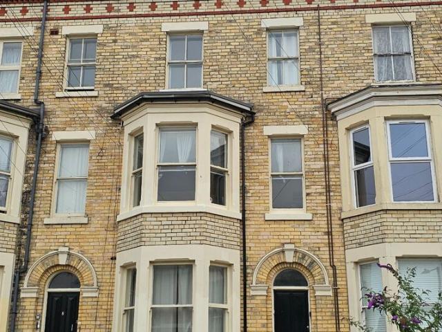 Apartment at Westbourne Grove, Scarborough